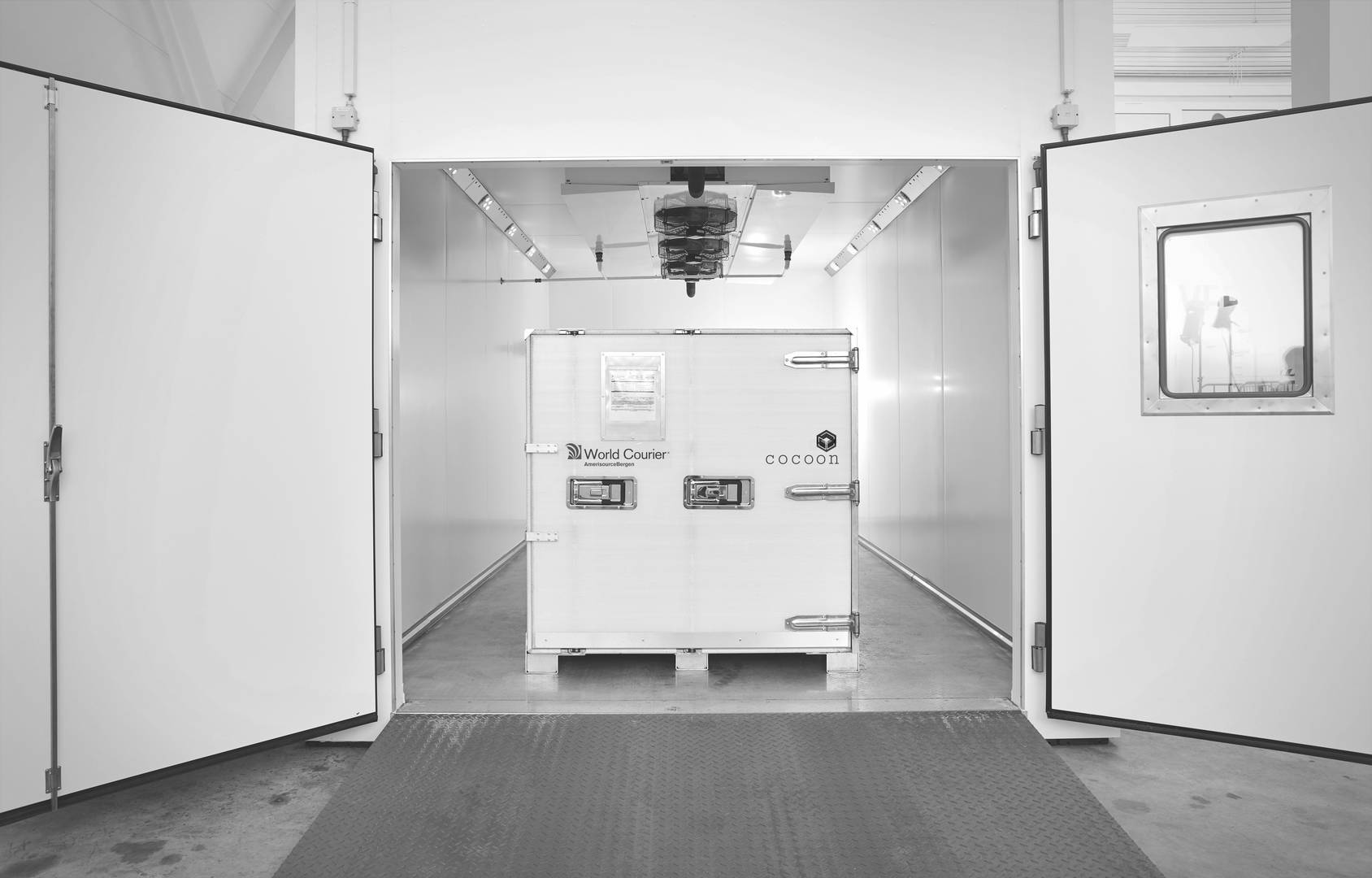 Cocoon, Refrigerated Container | World Courier